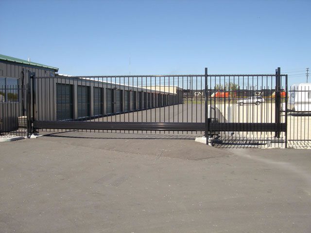 Delta Cantilever Sliding Gate for Heavy-Duty Use